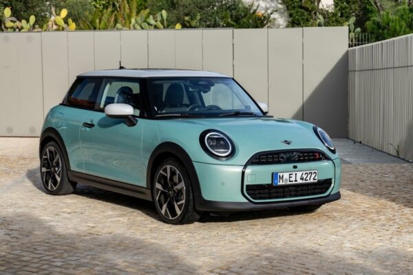 Mini confirma primeiros modelos de nova geração da marca para o Brasil ...
