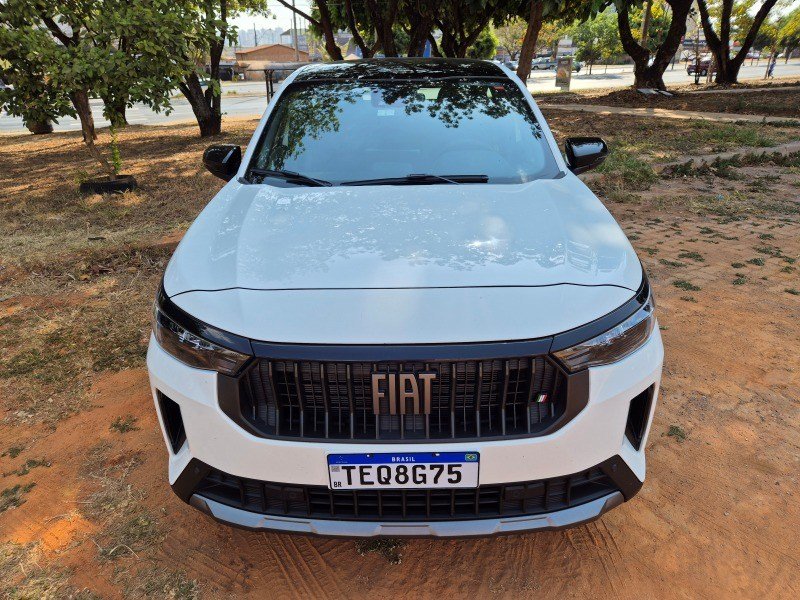 Fiat Fastback ‘híbrido’ tem visual atualizado e mantém motorização ...